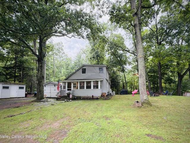 157 Bross St, Cairo, NY 12413