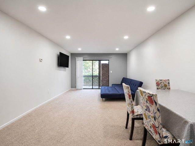 157 Bull Hill Ln Apt S4, West Haven, CT 06516