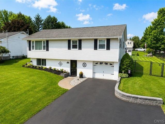 157 Garrow Street Ext, Auburn, NY 13021