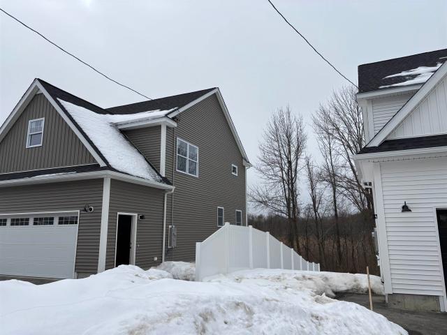 157 Garvin Ave, Manchester, NH 03109 | MLS #5077 | Compass