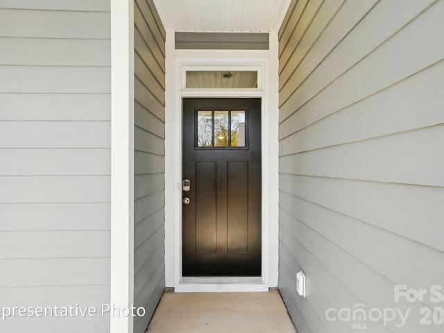 157 Grouse Run Way