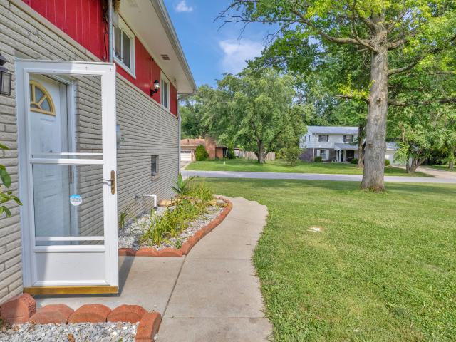 157 E Hill Valley Dr, Indianapolis, IN 46227 | MLS #22093