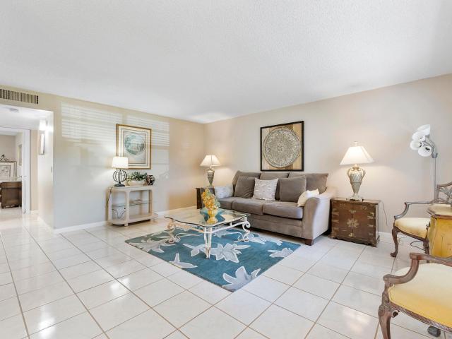 157 Flanders D, Delray Beach, US, FL