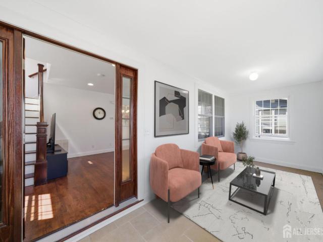 157 Freeman Street