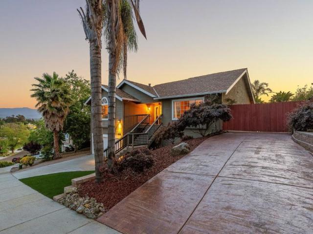 157 Knightshaven Way