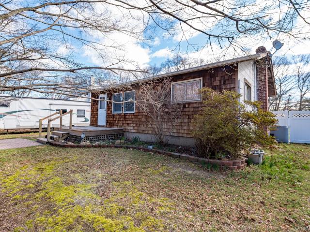157 Hawthorne Street
