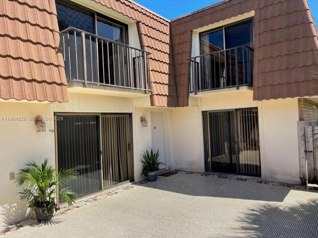 157 Heritage Way, West Palm Beach, FL 33407 | MLS #A11904 | Compass