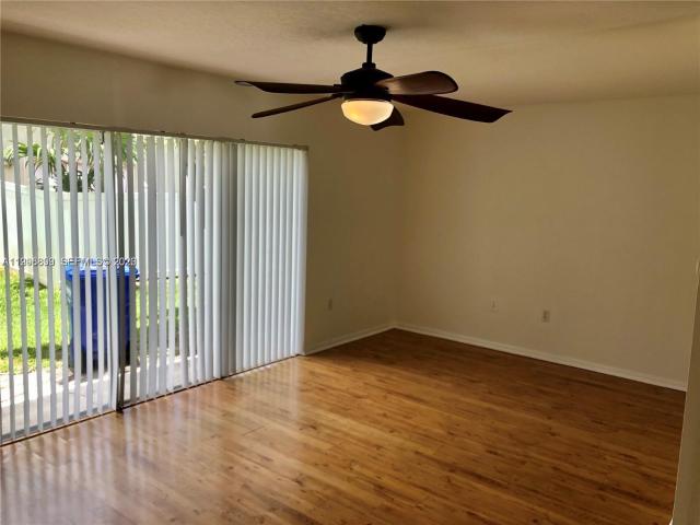 157 Hidden Ct Rd, Unit I48, Hollywood, FL 33023 | MLS #A11995 | Compass