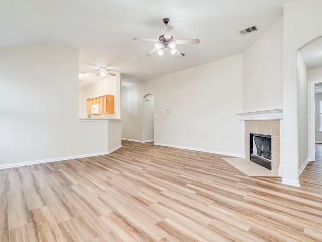 157 Maplewood S