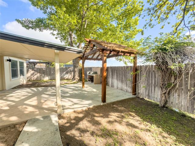 157 Meadowlark Cir, Georgetown, TX 78626 | MLS #6703