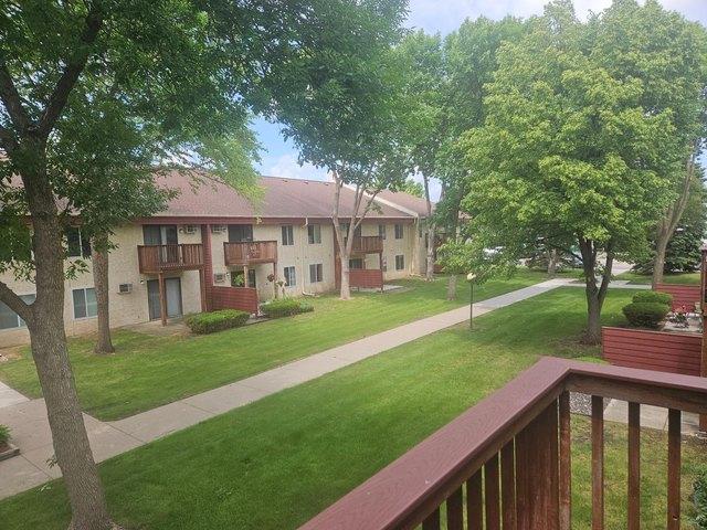 157 Mindy Ln Apt 29, Montrose, MN 55363