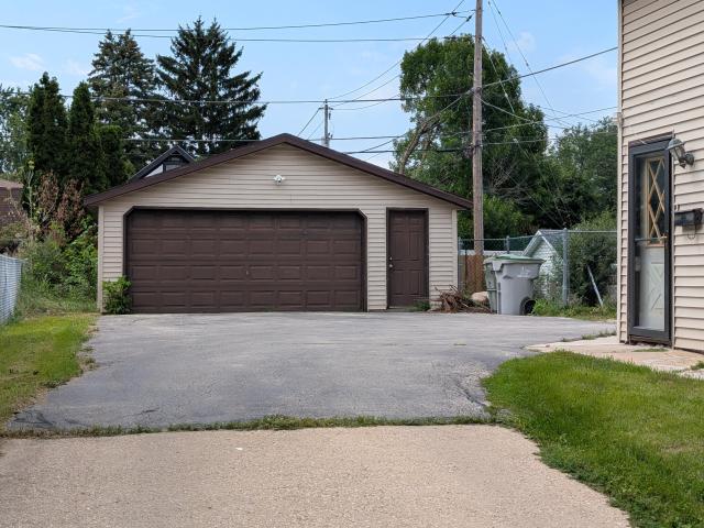 157 N Hawley Rd