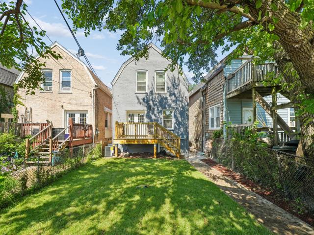 157 N Laramie Avenue