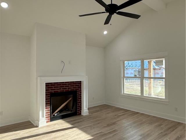 157 N Panther Avenue