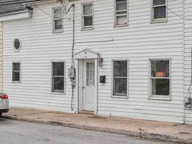 157 S Fourth St, Chambersburg, PA 17201