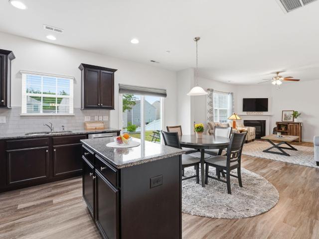157 S Great White Way