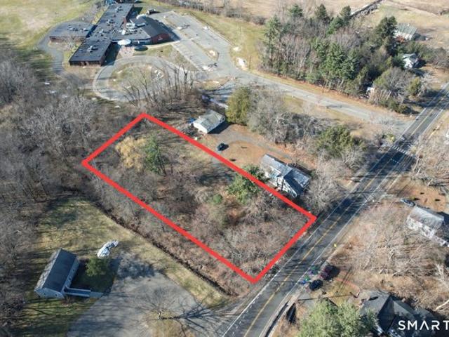 157 School St, Bloomfield, CT 06002