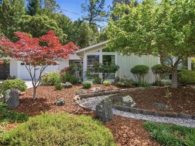 157 Shuey Dr