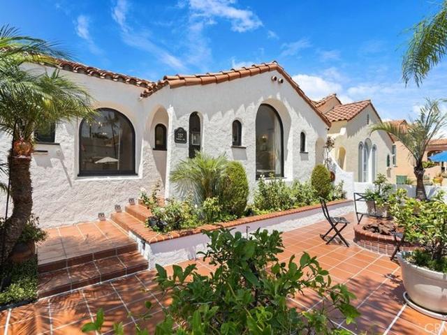 157 Pomona Ave, Long Beach, CA 90803