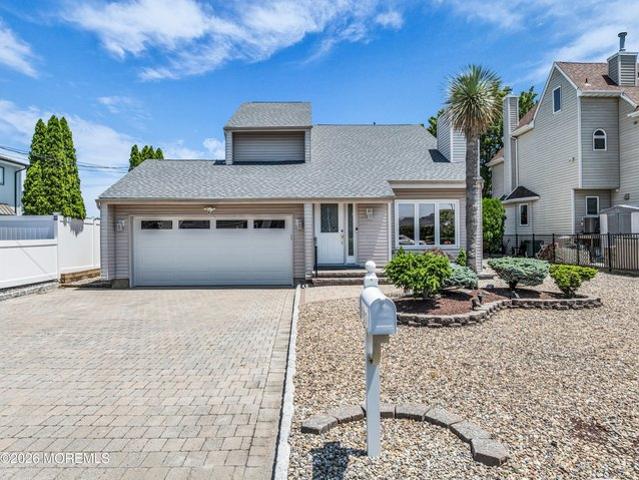 157 Royal Dr, Brick, NJ 08723