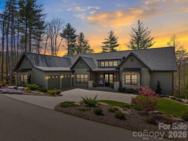 157 Riverbend Forest Dr, Asheville, NC 28805 | MLS #4344 | Compass