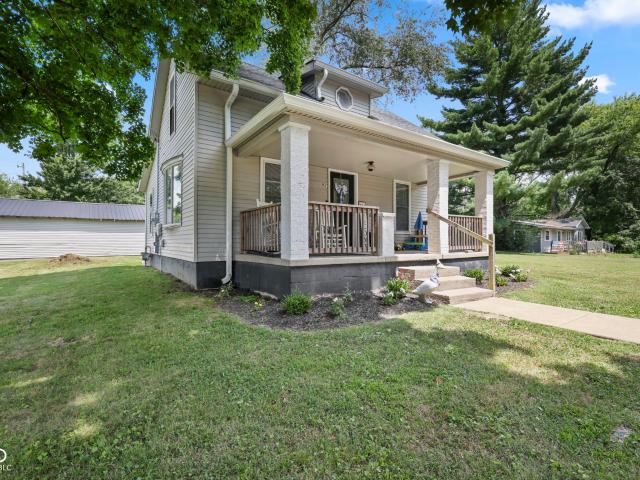 157 W Boone Street