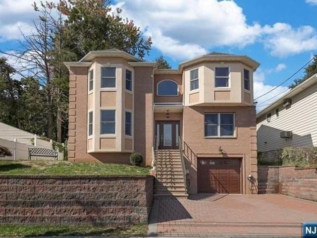 157 Wood Ridge St, Wood Ridge, NJ 07075