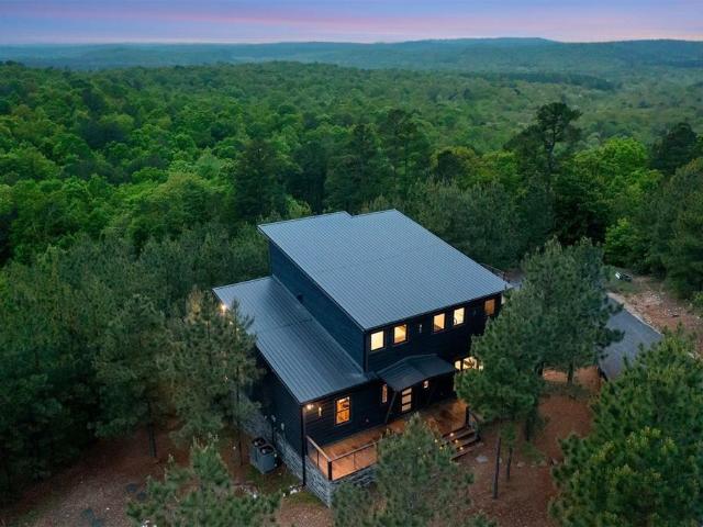 157 Woodland Bluff Trail