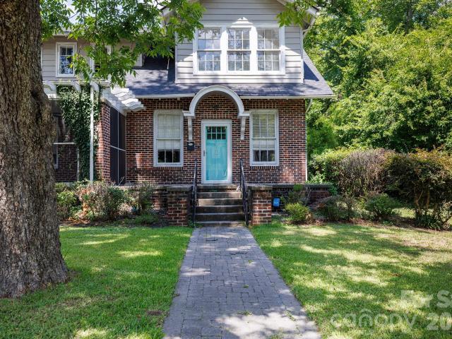 157 Walnut Street
