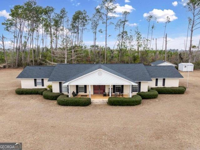 157 Walters Harrell Rd, Hazlehurst, GA 31539