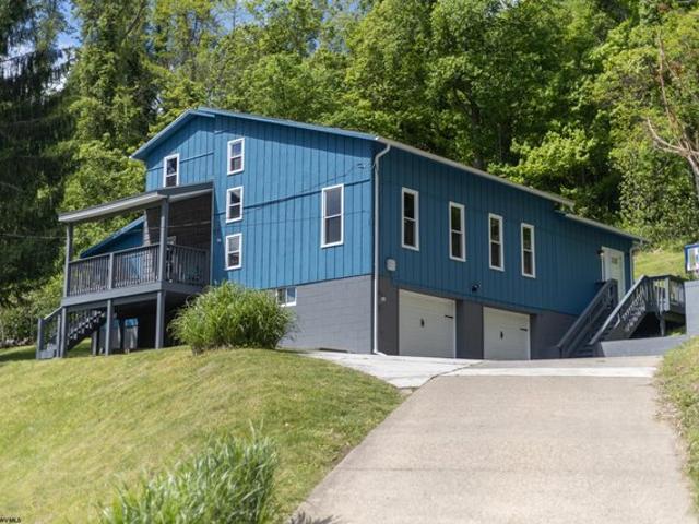157 Winding Way, Clarksburg, WV 26301