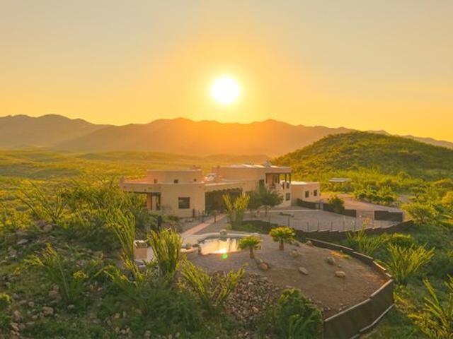 157 Tejano Springs Rd, Tubac, AZ 85646