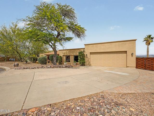 15843 e mustang drive