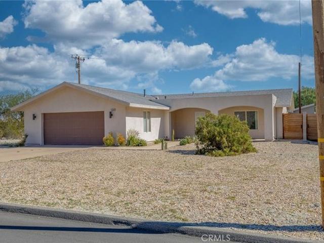 15840 Clearwater Way, Palm Springs, CA 92262