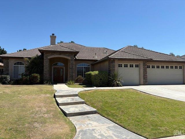 15849 Chateau Montelena Dr, Bakersfield, CA 93314