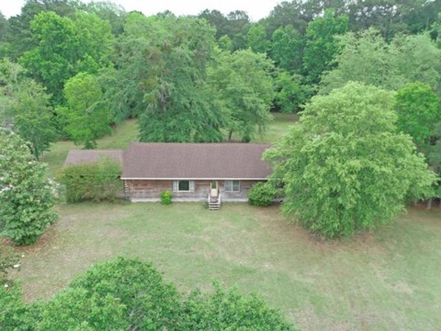 1584 Hudson Rd, Summerton, SC 29148