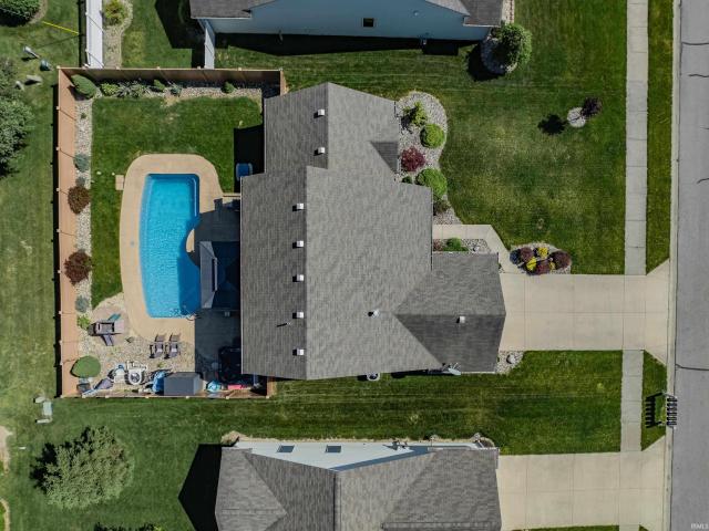 1584 Sunpointe Cove