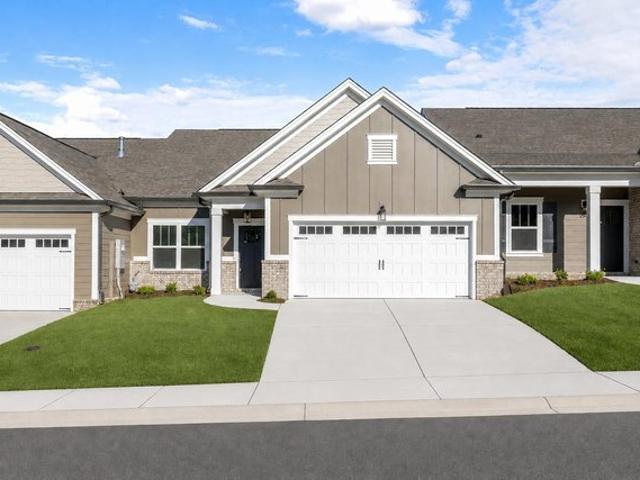 1584 Whisper Winds Ln, Ooltewah, TN 37363