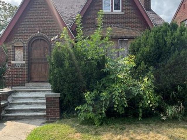 15853 Prest St, Detroit, MI 48227