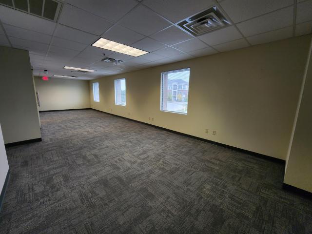 15850 W Bluemound Rd, Unit 105