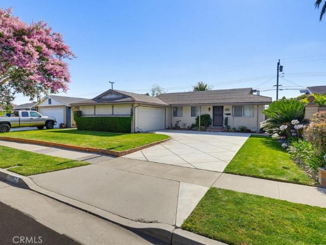 15852 Tullow