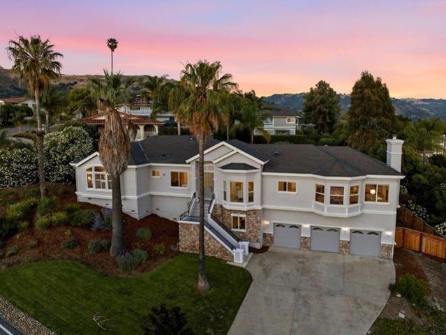 15855 Jackson Oaks Dr, Morgan Hill, CA 95037
