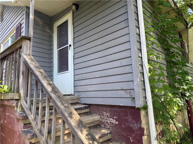 1585 Mercer Rd