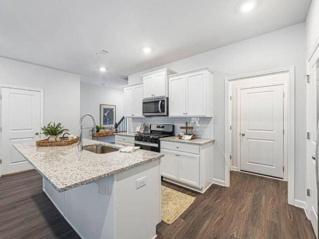 1585 Monfort Road 0039