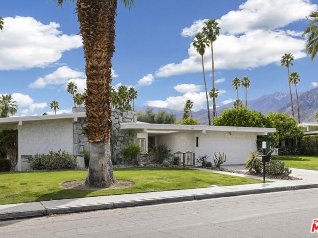 1585 E Sierra Way