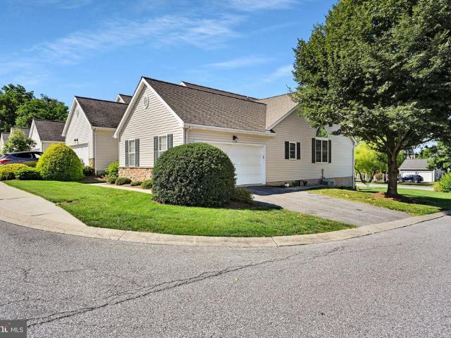 1585 Hickory Run Court