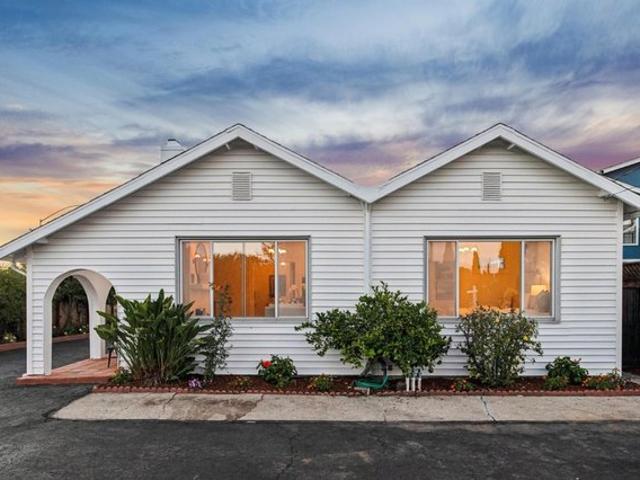 1585 Union Ave, Redwood City, CA 94061