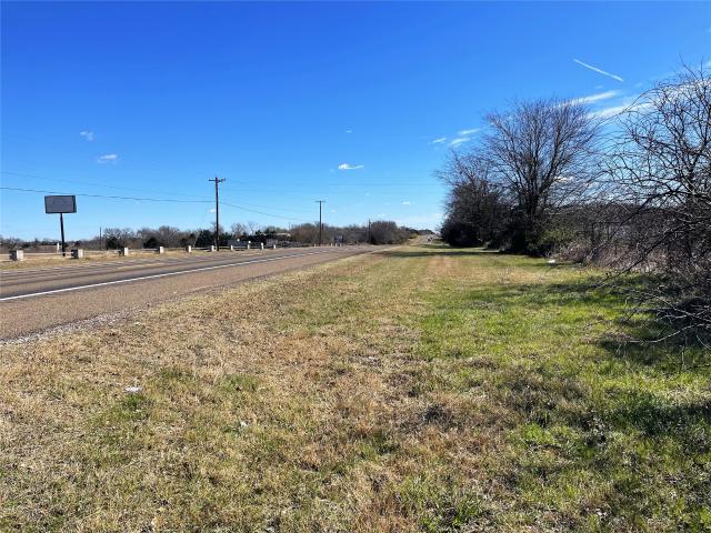 1585 W Highway 84