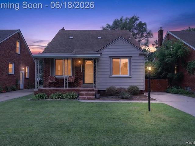 15861 Anne Ave, Allen Park, MI 48101