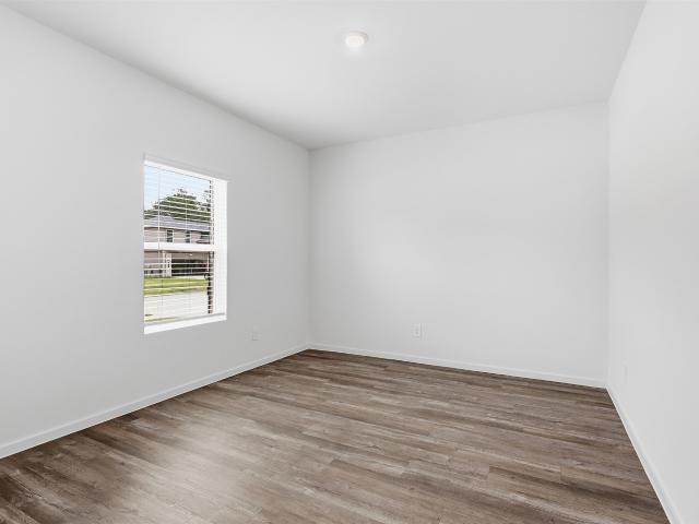 15867 Elegant Pine Lane